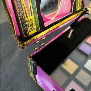Too Faced | Makeup | Vintage Too Faced World Domination Tour Makeup Box ...